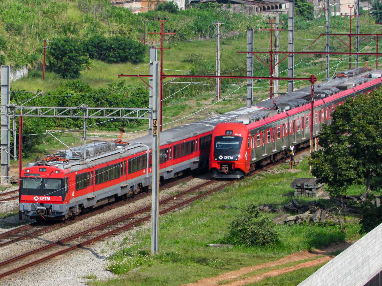 Trem Intercidades - Metrô CPTM