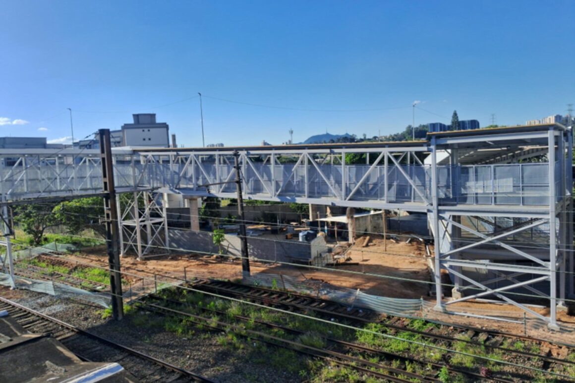 Estação Domingos de Moraes, da Linha 8-Diamante, ganha nova passarela ...